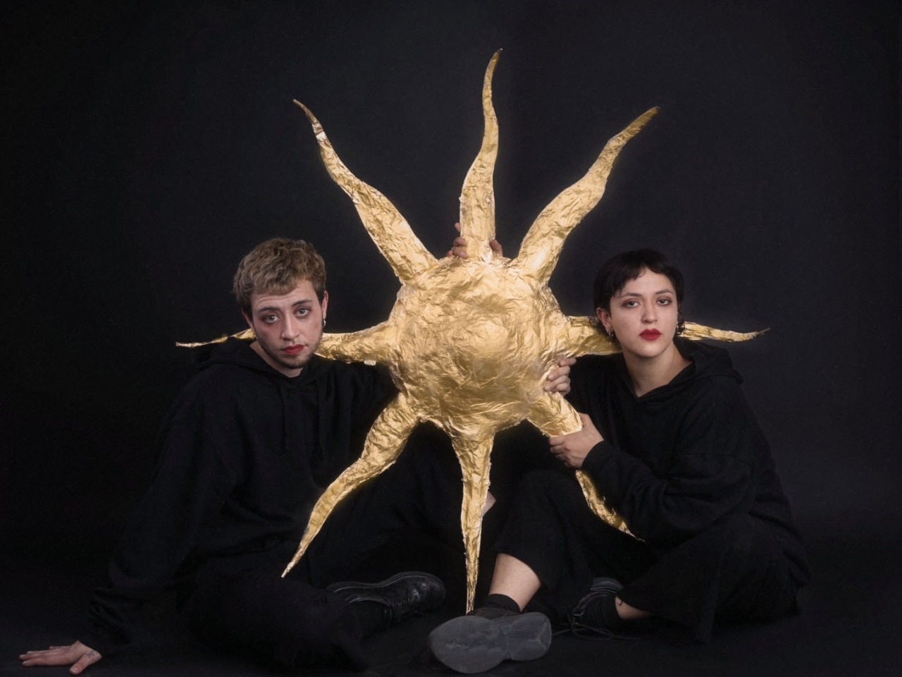 Pena niña: Noah Blanco estrena el primer single de su disco debut - La Rata