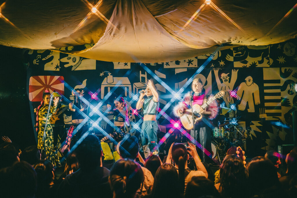 Metalengua y el año cero de Chispop: el arte del buen hueveo - La Rata