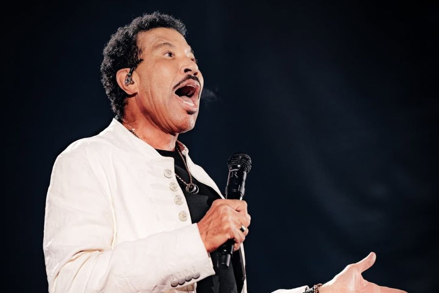Lionel Richie en Claro Arena: romance sin clemencia - La Rata